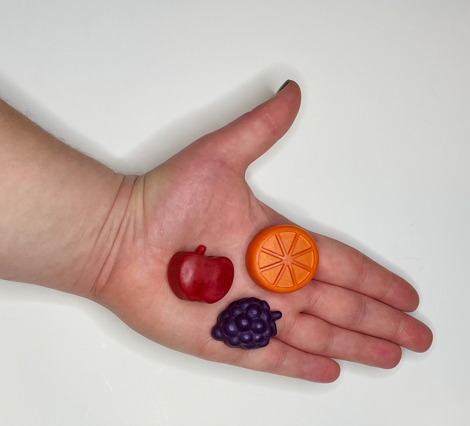Fruit Shaped Crayon Set Apple Oranges Pineapple Watermelon Grape ...