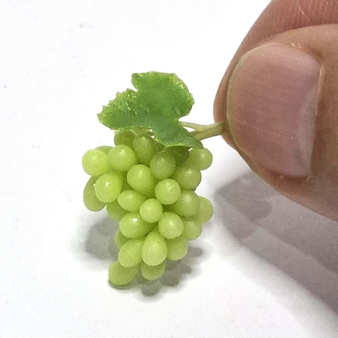 Miniature Grapes, Fruits for Dollhouse, Handmade Miniatures, Mini Green ...