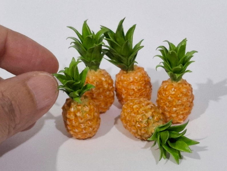 Miniature Pineapple, Fruit for Dollhouse, Handmade Miniatures, Mini ...