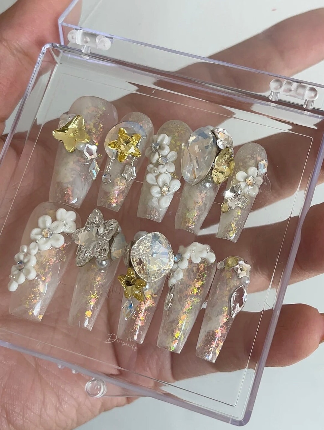 Daisy-light Yellow Gold Foil Shiny Goose Yellow Diamond Cute White ...