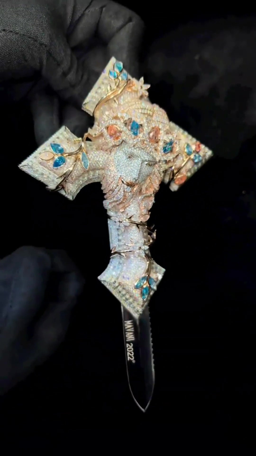 Jesus Cross Iced Out Hip Hop Pendant | Hidden Knife | Chunky Moissanite ...