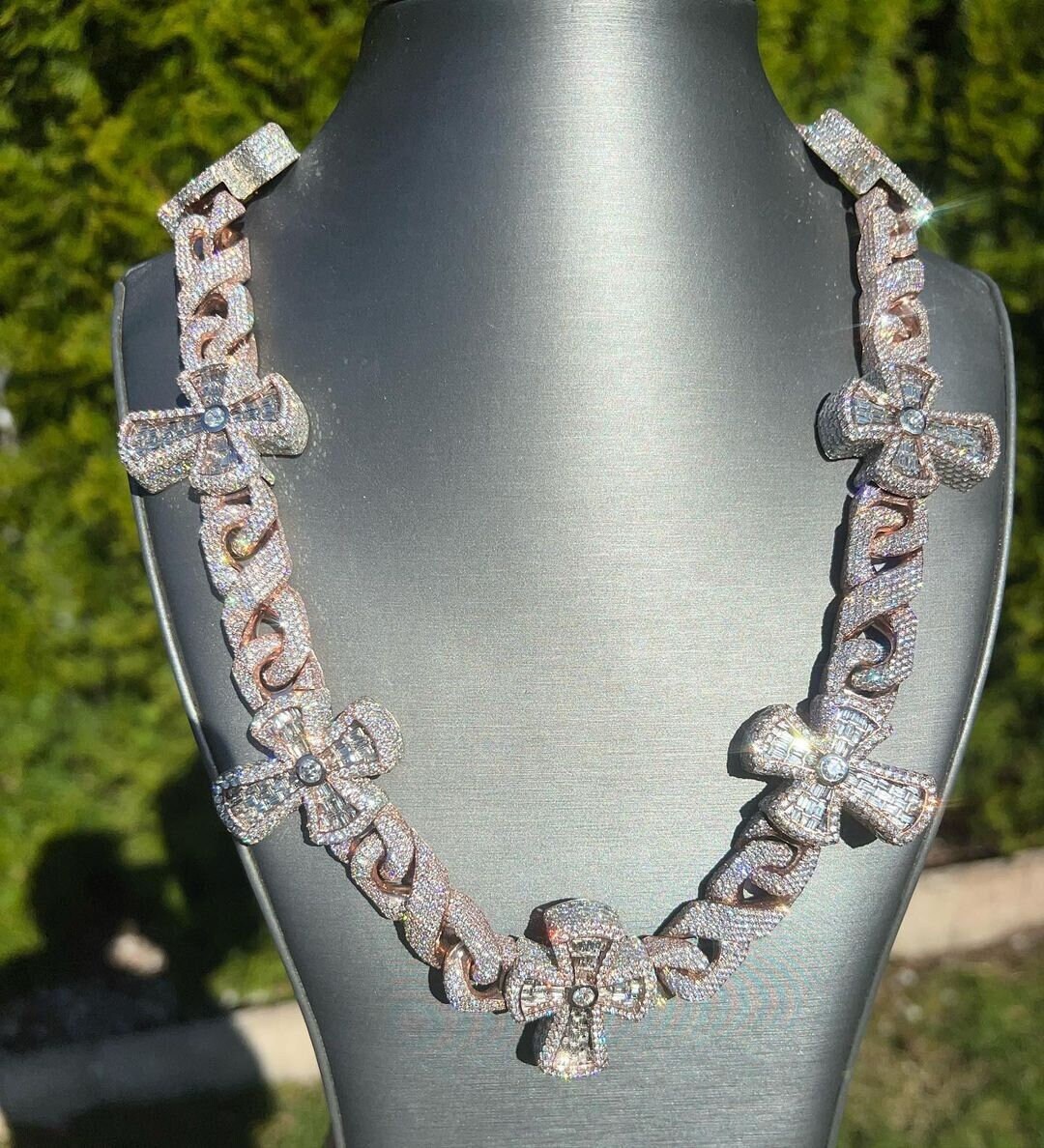 VVS1 Diamond Cross Necklace Chain, VVS1 Quality Baguette Moissanite ...
