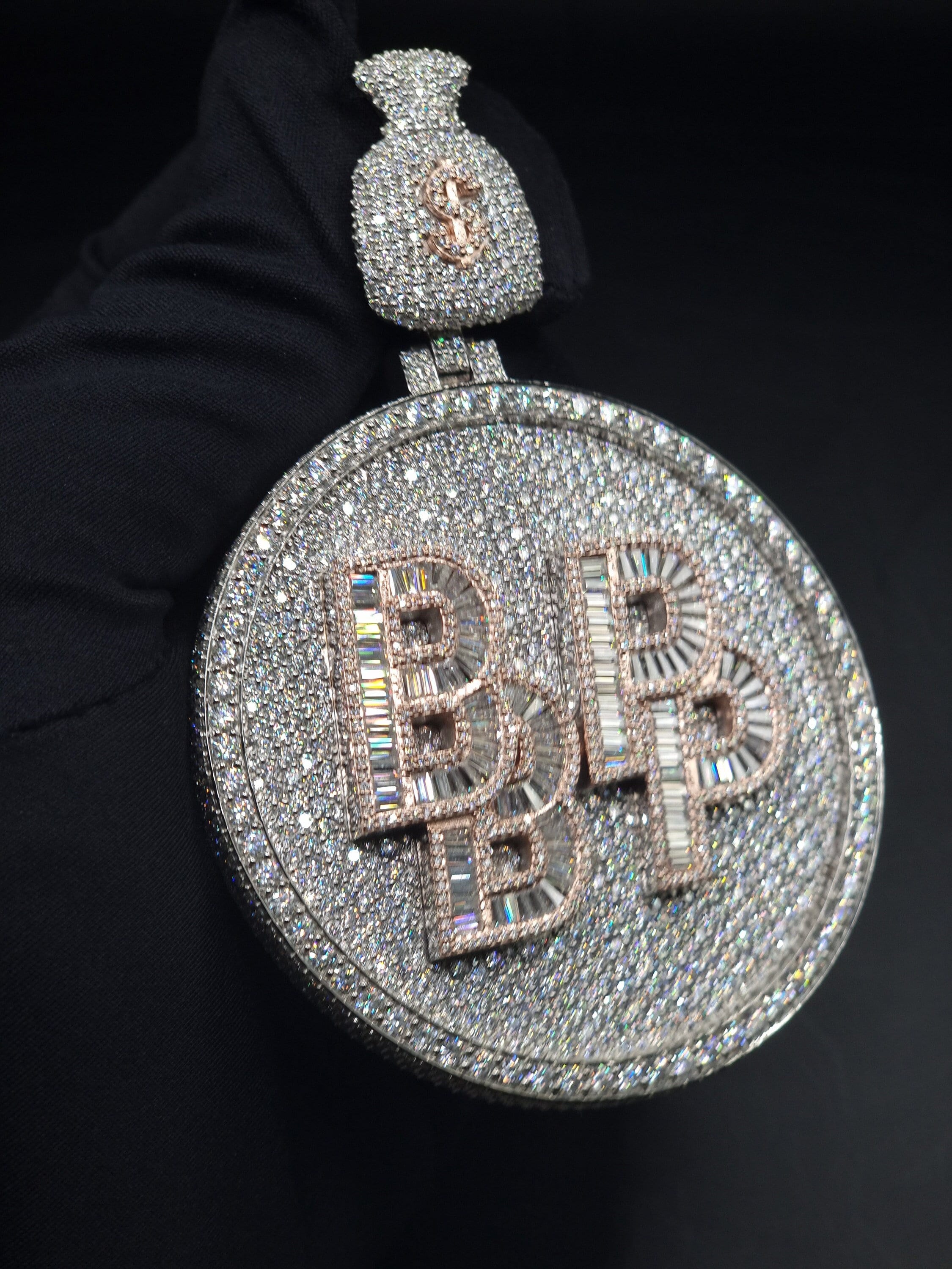 Custom Made Iced Out Hip Hop Pendant Chunky Moissanite Pendant 925 ...