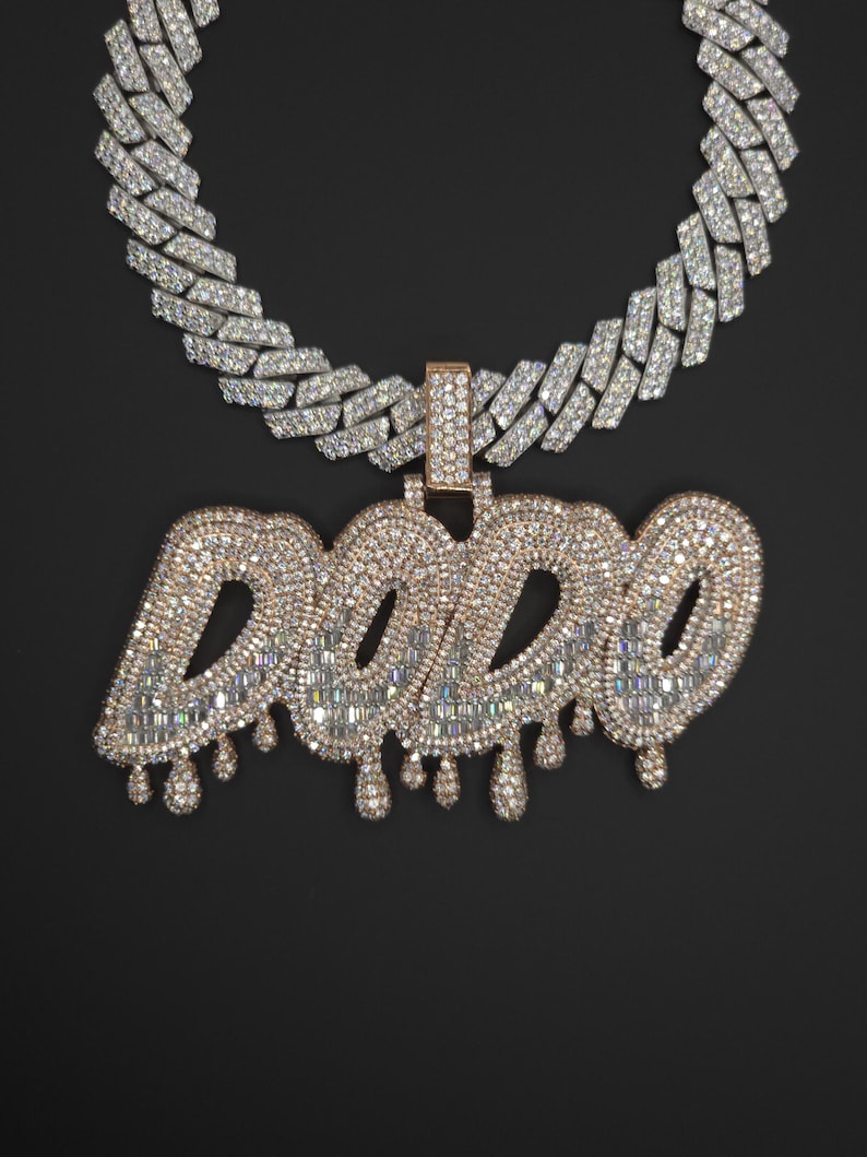 Custom Iced Out VVS1 Moissanite Pendant, Custom Letter Pendant ...