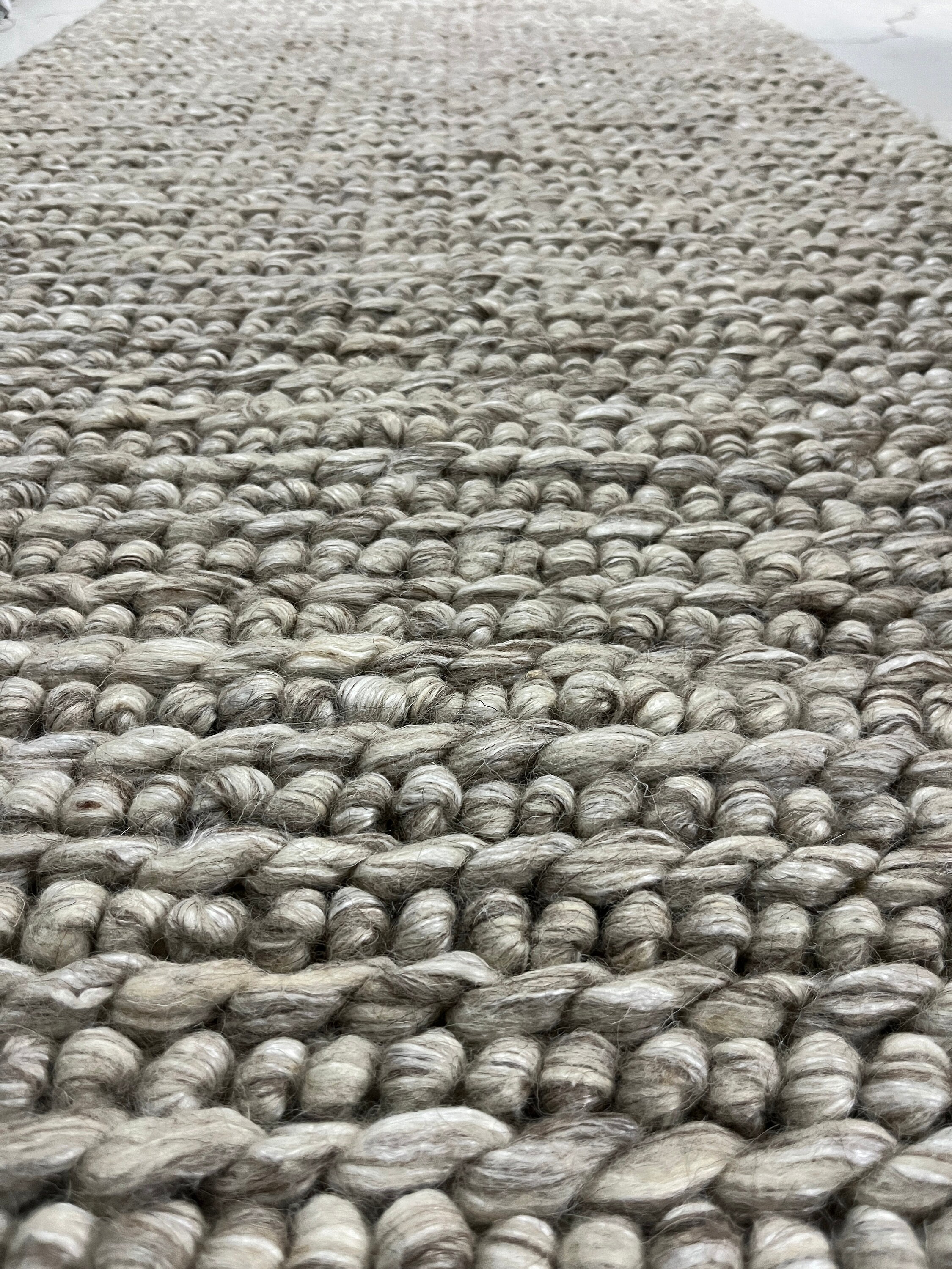 Handwoven Gray Chunky Loop Wool Rug Hand Knitted Plaid Rugs for Bedroom ...