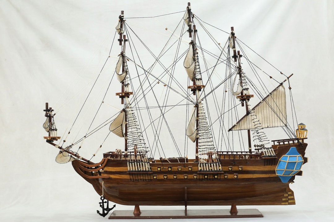 La Licorne Wooden Model Ship - Etsy