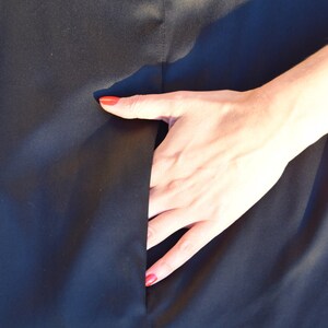 Lawyer Robe With Folds. Dress Lawyers. Dress for Graduation in Law and ...