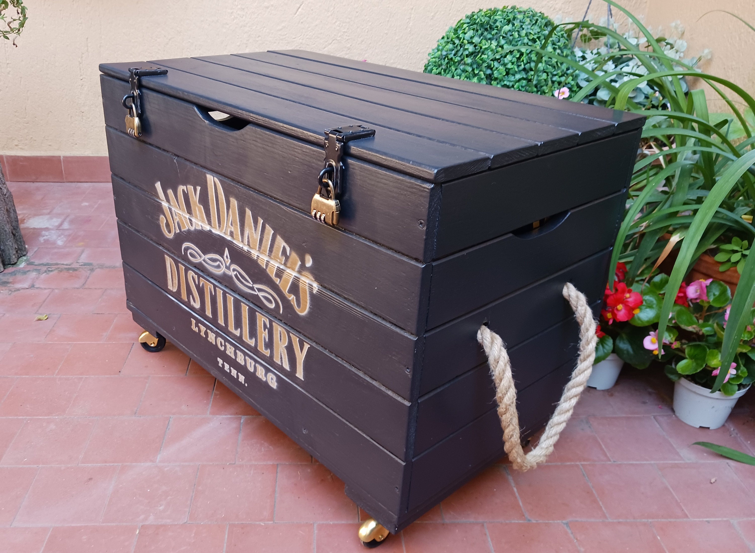 Jack Daniel's Wooden Trunk Unique Handcrafted Piece - Etsy