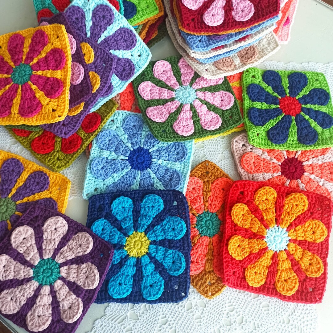 Handmade Crochet Daisy Granny Square Motif Set, DIY Craft Pieces - Etsy