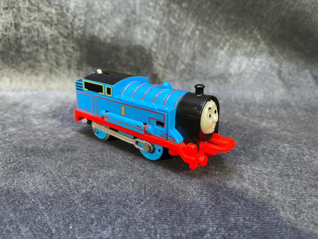 Thomas & Friends, Trackmaster : Thomas Crash and Repair. Working ...