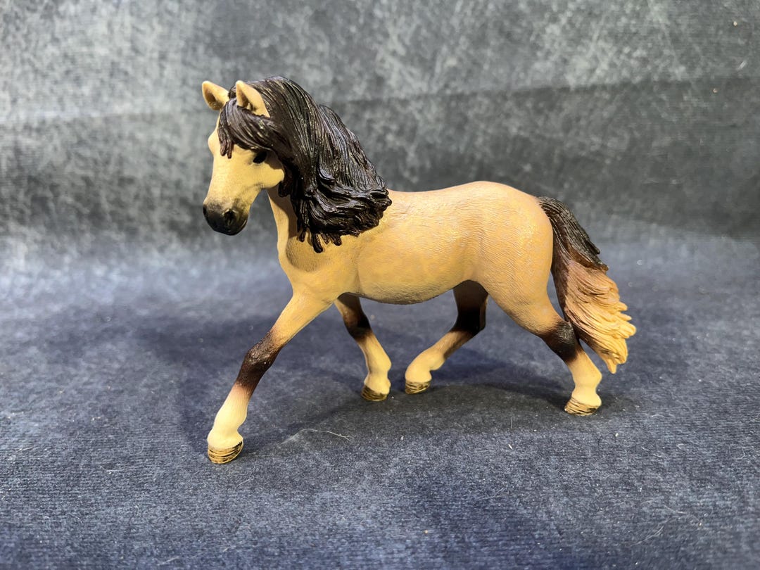 Schleich Horse : Andalusian Mare. (13793) - Etsy Schleich Horse : Andalusian Mare. (13793) - Etsy