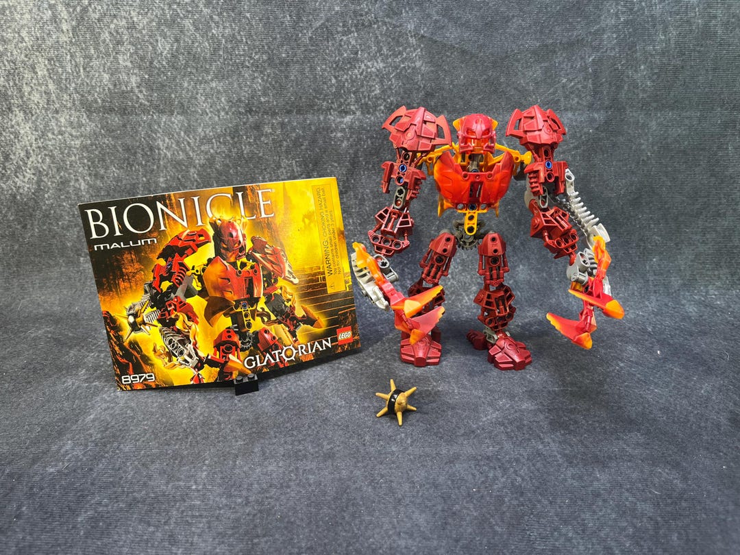 Bionicles Buildable Toy : Glatorian, Malum No 8979. 100% Complete With ...