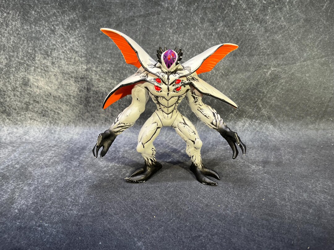 Ben 10 Omniverse Action Figure: Ultimate Highbreed Hyperalien - Etsy