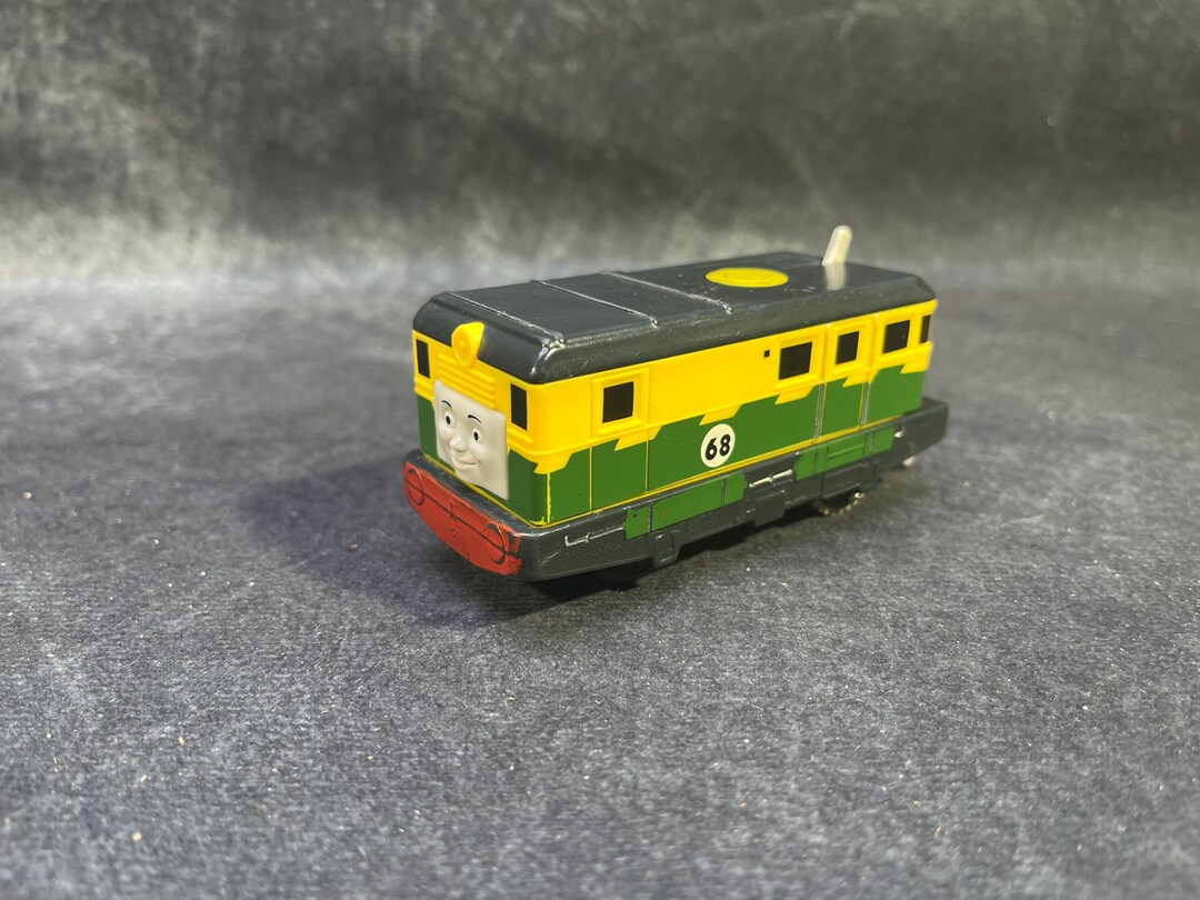 Thomas & Friends, Trackmaster : Phillip No 68. Working !! Mattel. - Etsy