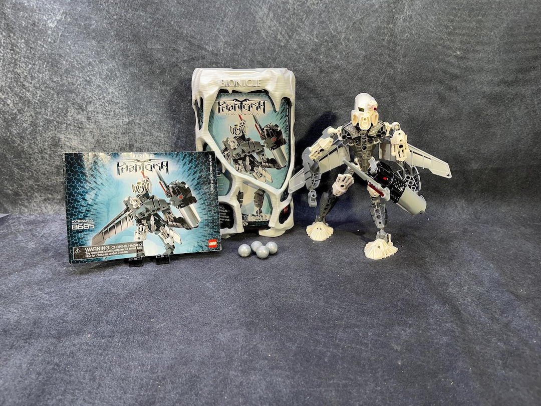 Bionicle Buildable Toy : Phantoka, Toa Kopaka. No 8685. 100% Complete ...