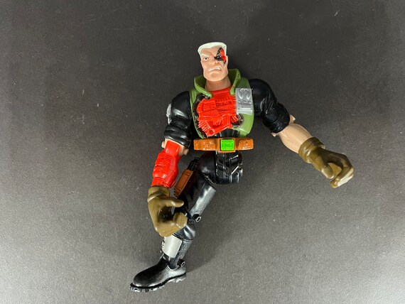 Small Soldiers Battle Damage Chip Hazard