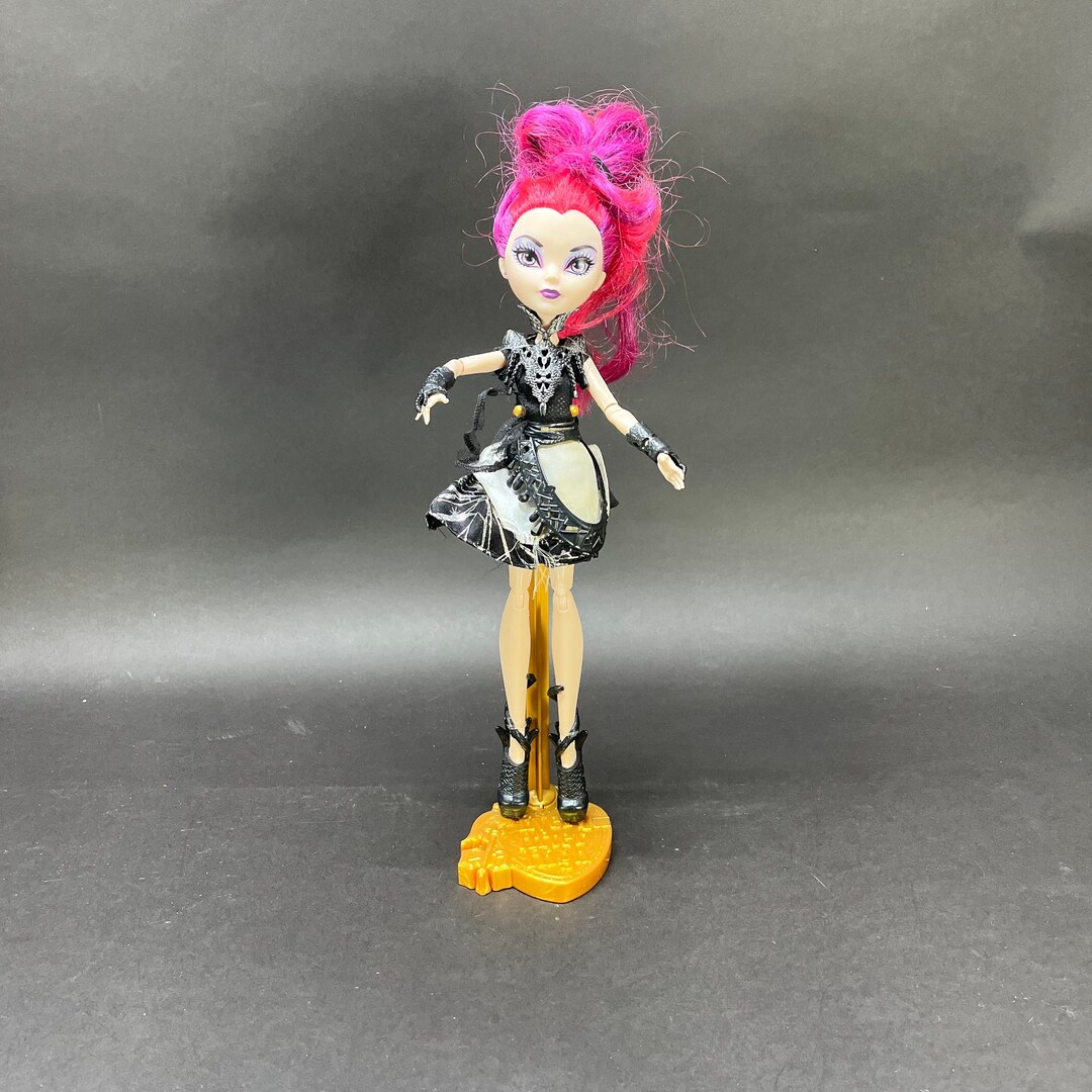 Ever After High Doll : Mira Shards, Teenage Evil Queen. - Etsy
