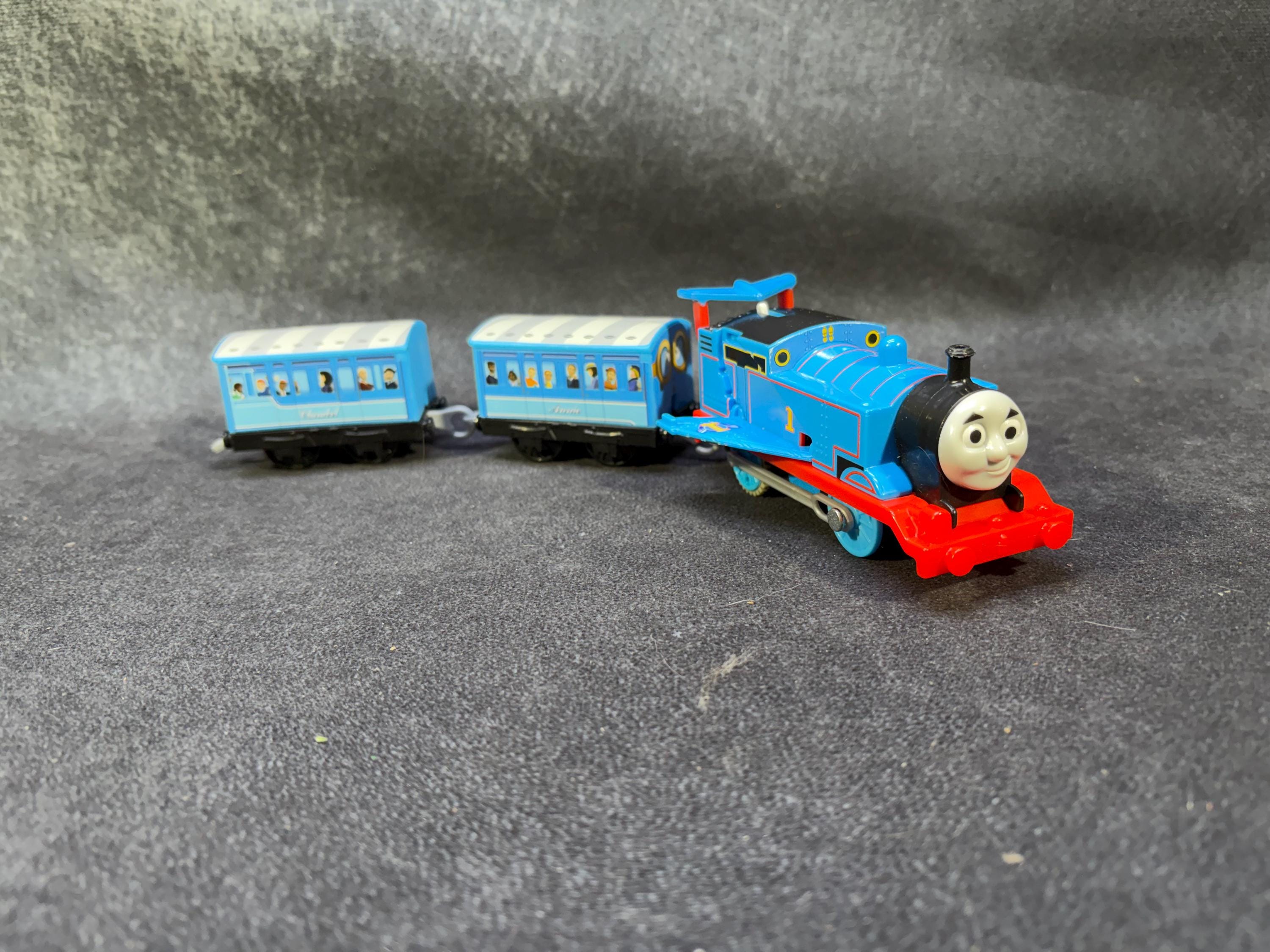 Thomas & Friends, Trackmaster : Winged Thomas With Annie and Clarbel ...