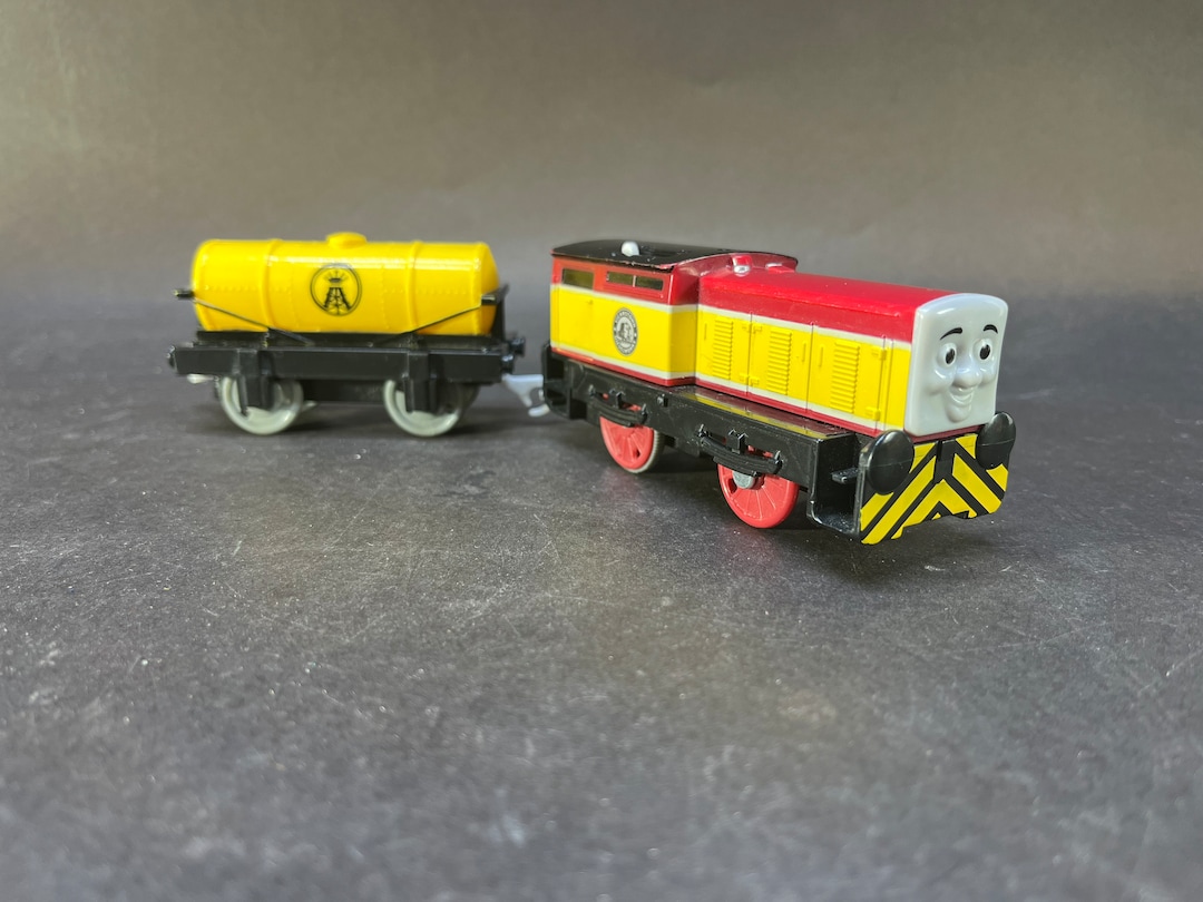 Thomas & Friends, Trackmaster : Dart Motorized, Working. Mattel, 2010 ...
