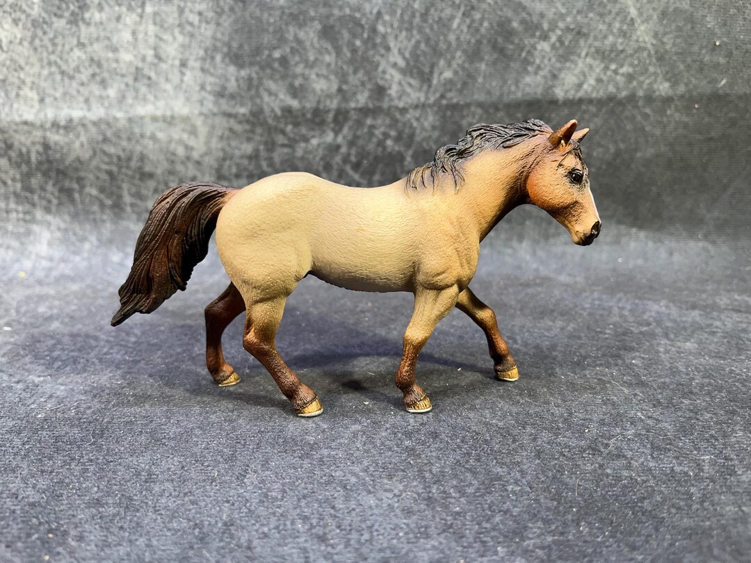 Schleich Horse : Quarter Horse Stalion 13650 - Etsy