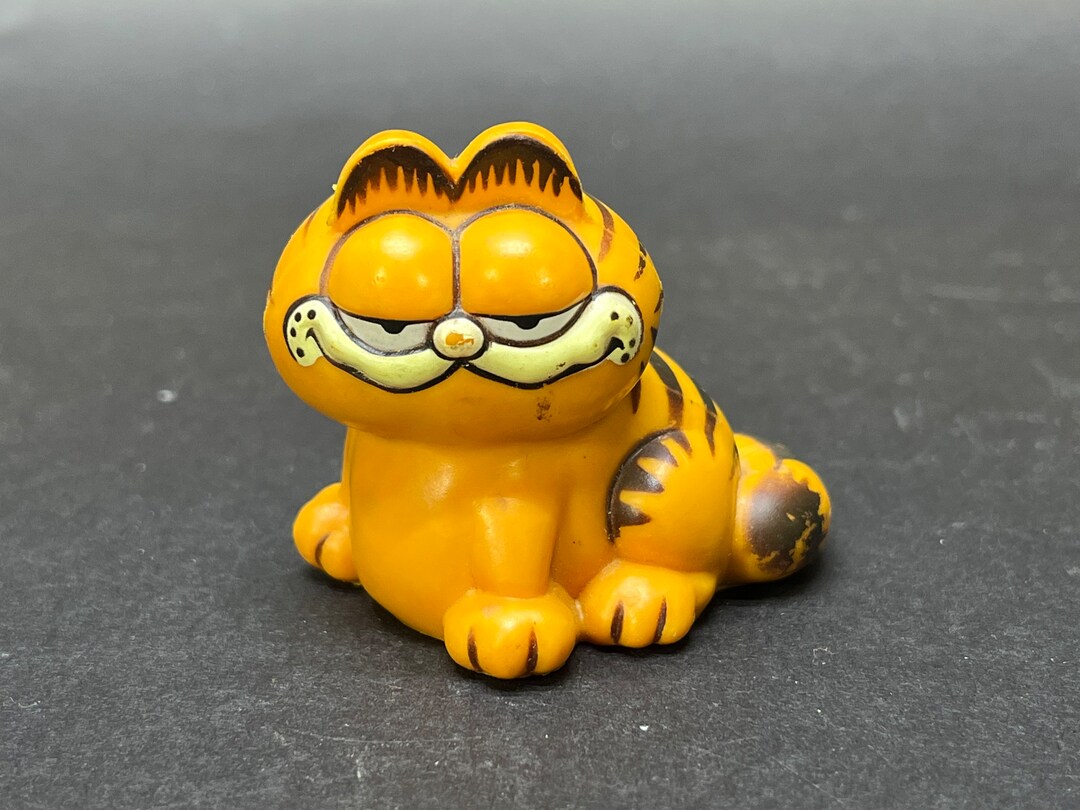 Garfield Pvc Figure. Made in Hong Kong 1978. - Etsy
