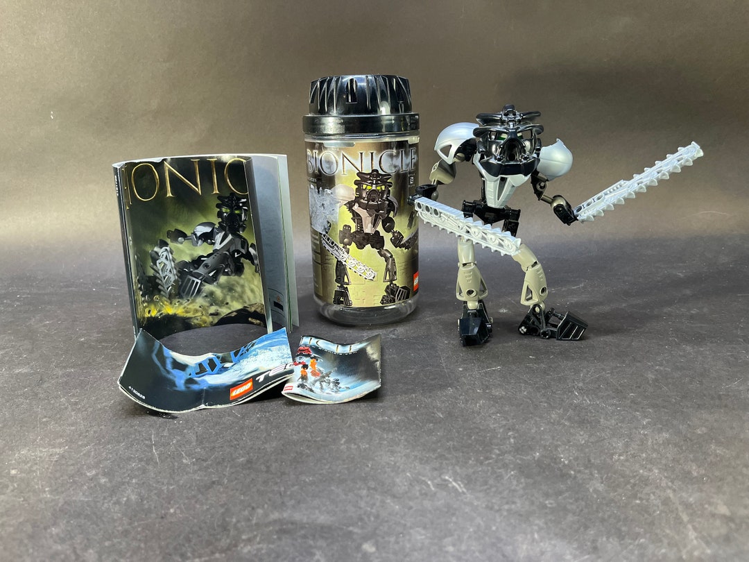 Bionicle Buildable Figure : Toa Nuva, Onua, 8566. With Canister and ...
