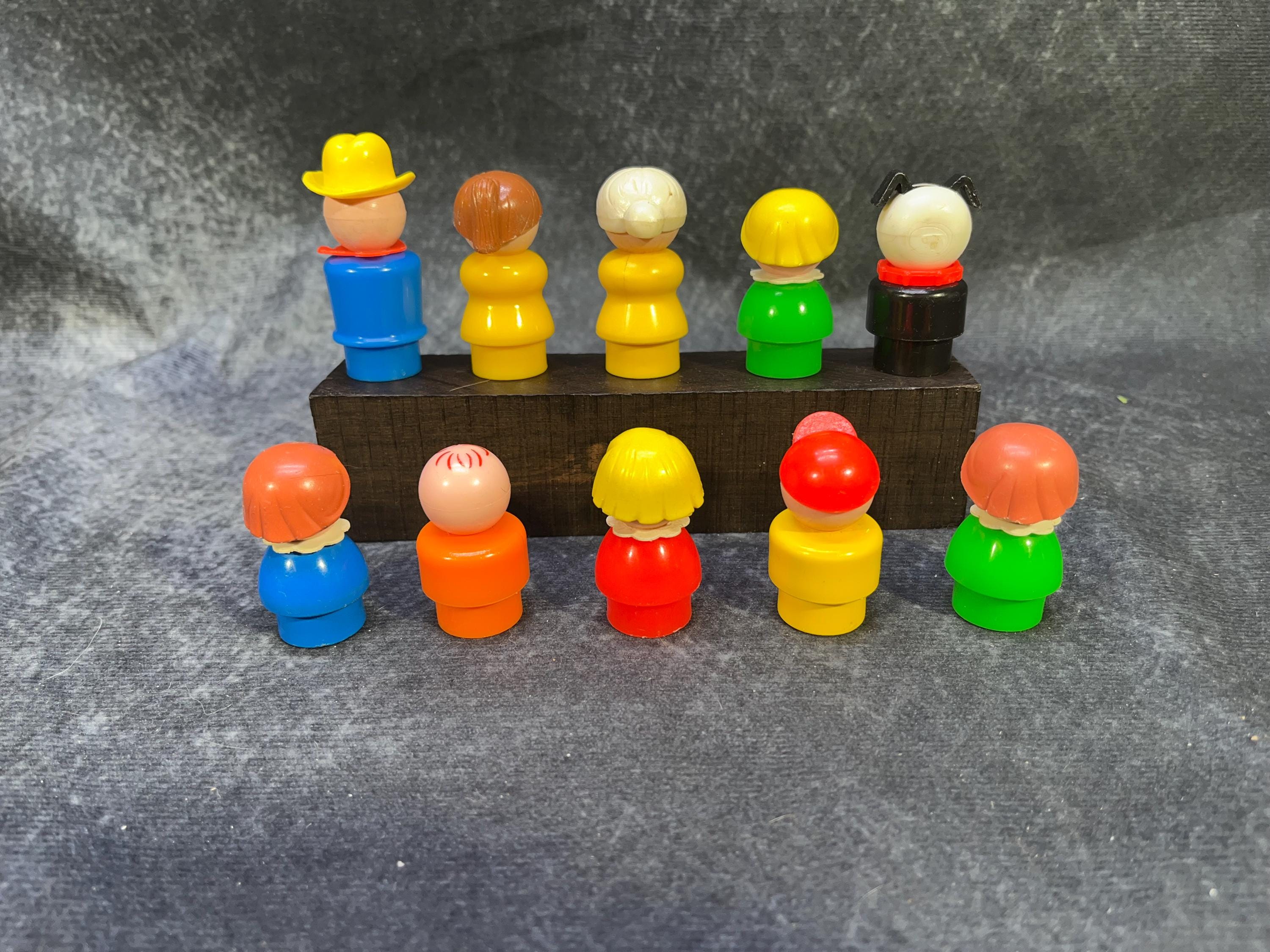 Vintage Little People : Lot of 10 Figures, All Plastic. Fisher Price ...