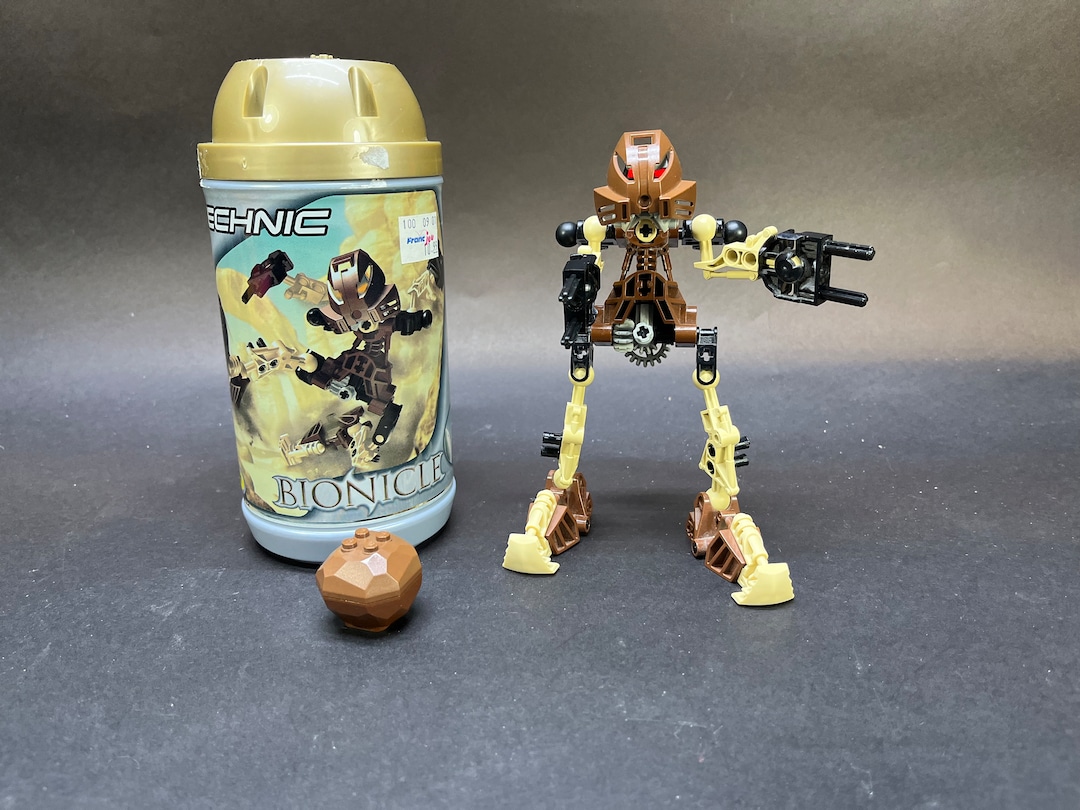 Bionicles Buildable Toy : Toa Mata Pohatu, No 8531. Complete With ...