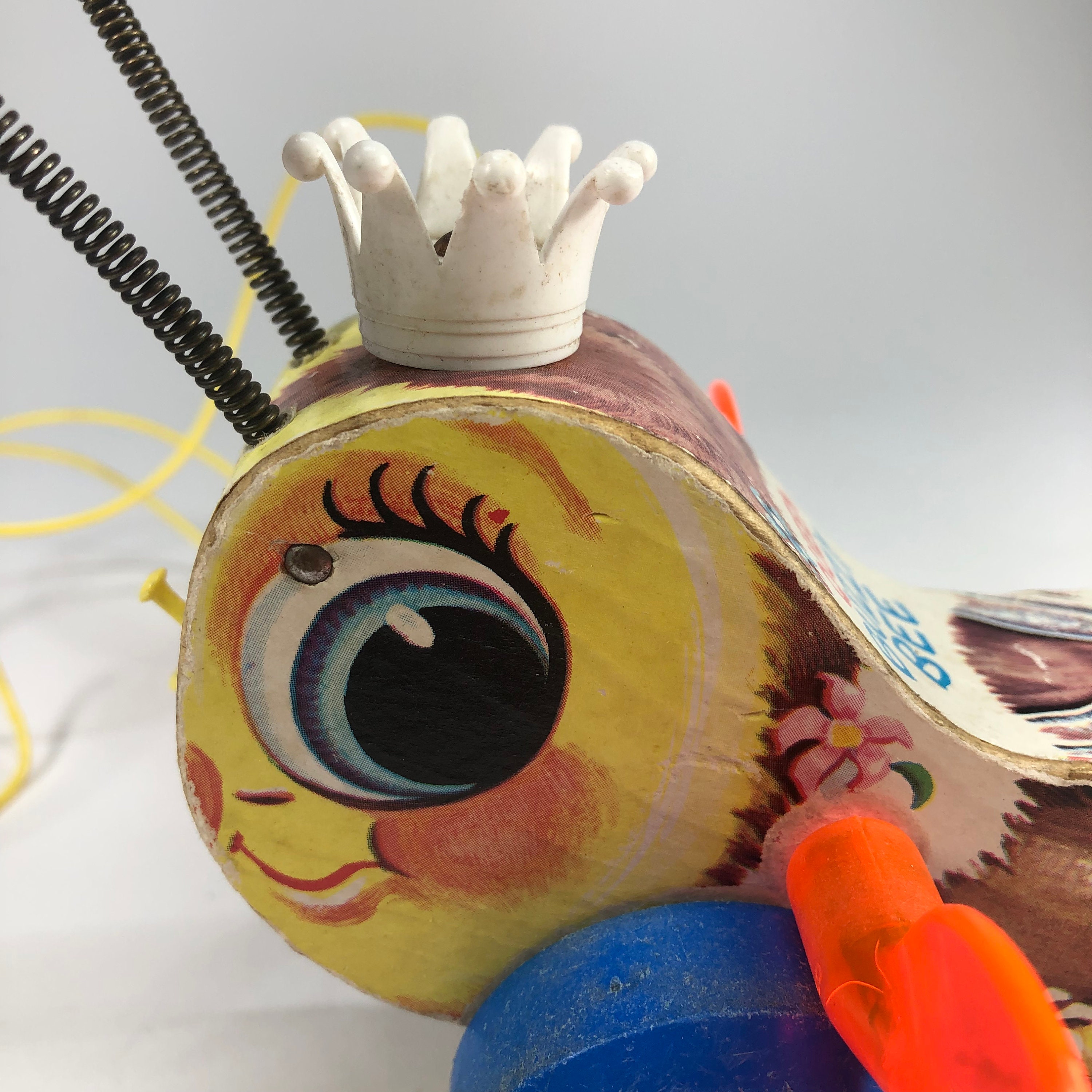 Fisher Price Queen Buzzy Bee. No 444. 1962 - Etsy