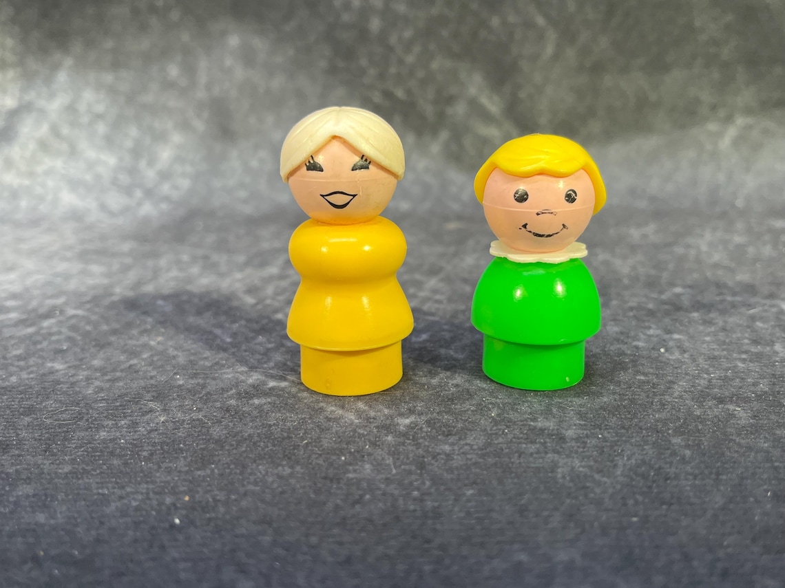 Vintage Little People : Lot of 10 Figures, All Plastic. Fisher Price ...
