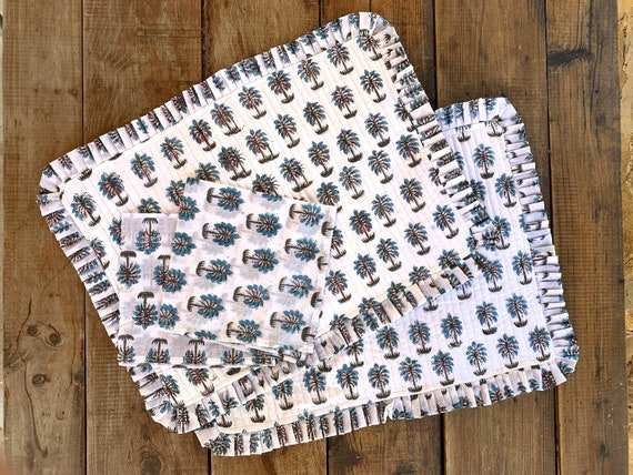 Padded Rectangular Table Mat With Frills and Napkins Set of - Etsy