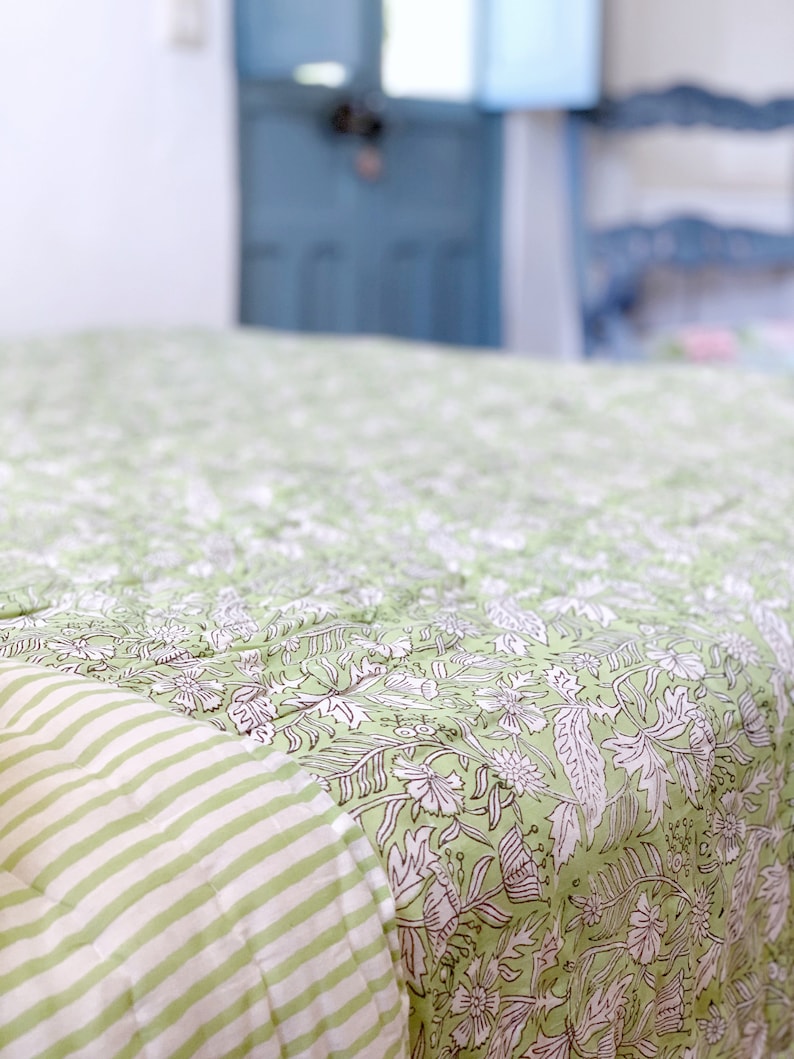 Jaipuri Razai · 100% Cotton Quilt · Made in India · Handmade Block ...