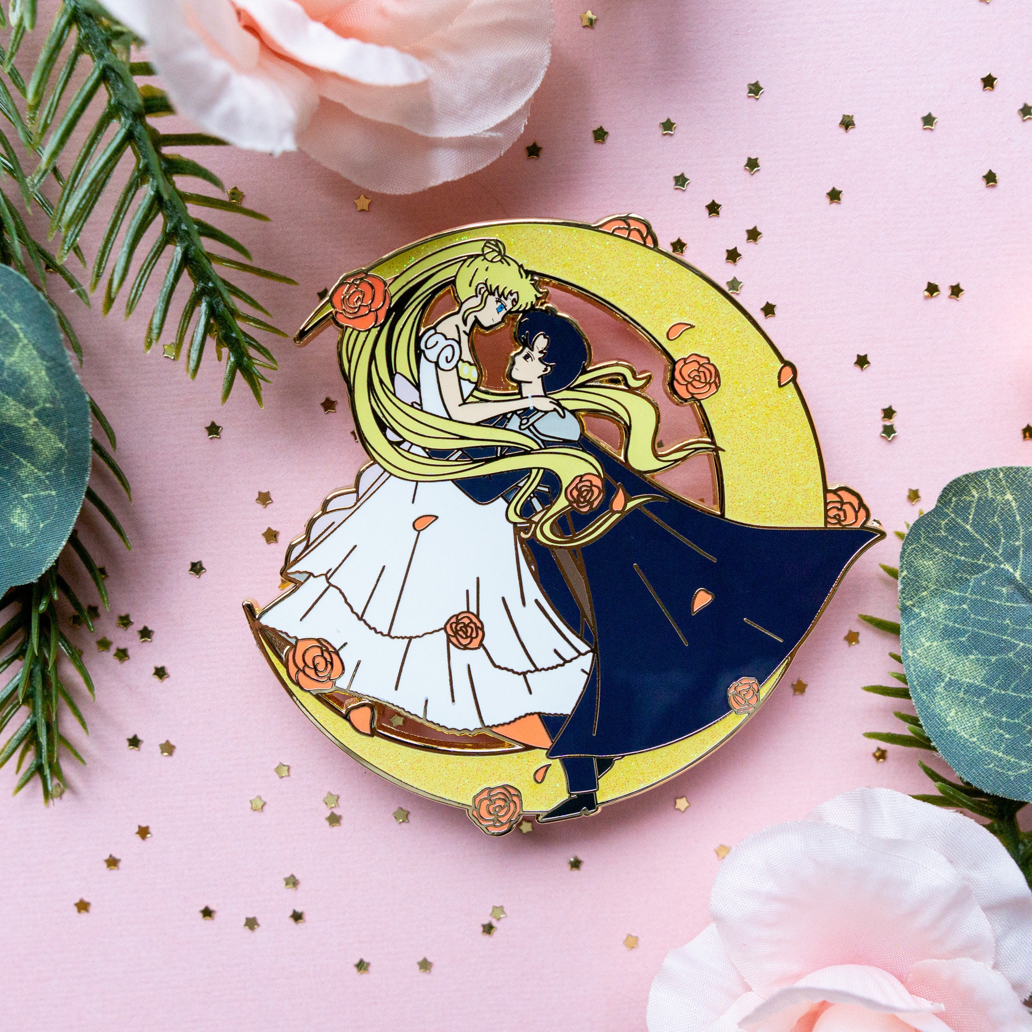 Sailor Moon Pin: Serenity and Endymion Pin Usagi & Mamoru - Etsy
