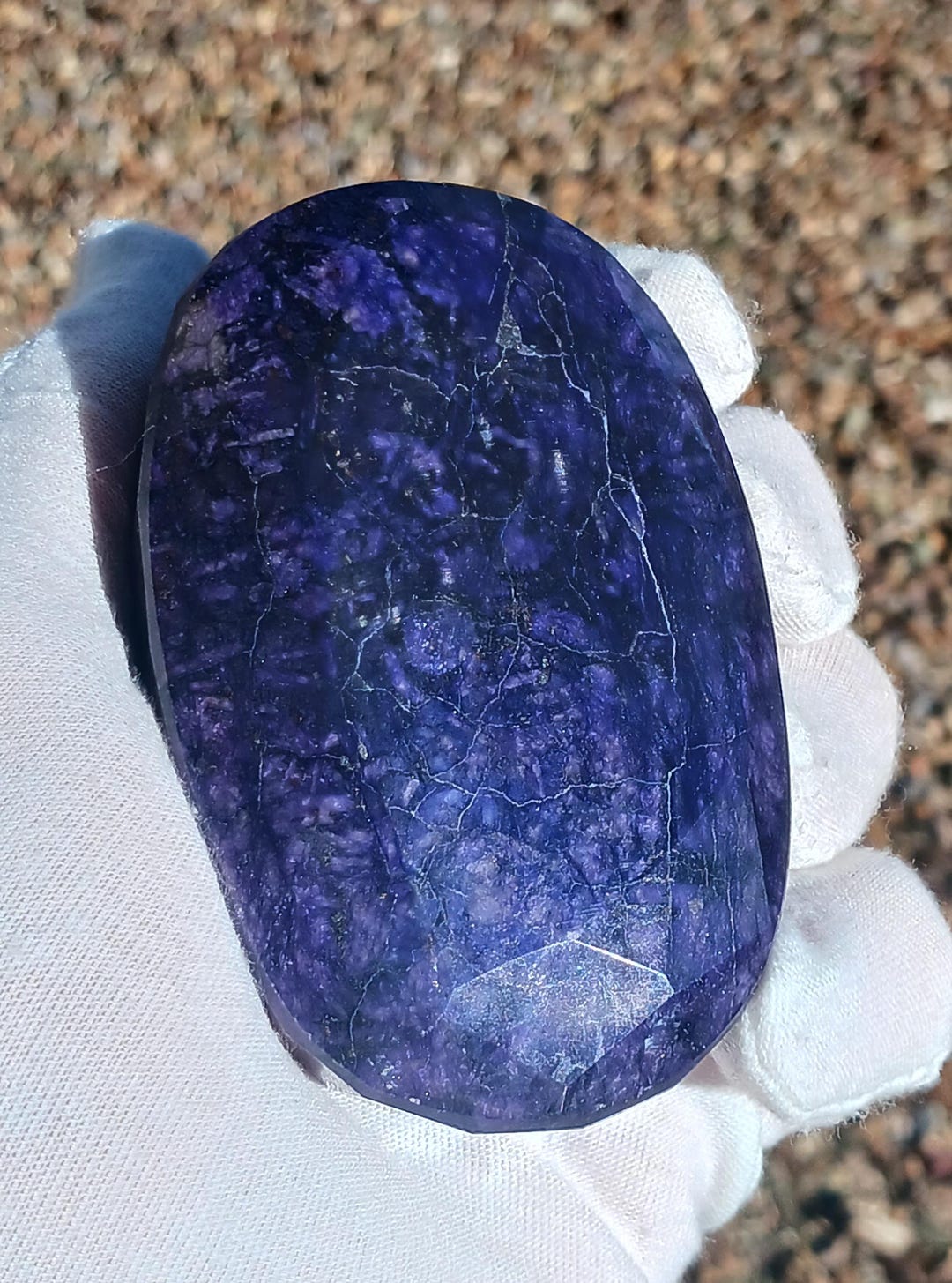 Large Faceted Sugilite, 410g. A High Grade Blue and Purple Sugilite ...