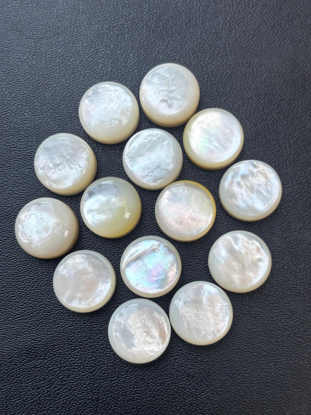 Natural Pearl Round Cabochon: Calibrated Gemstone Mother of Pearl Round ...