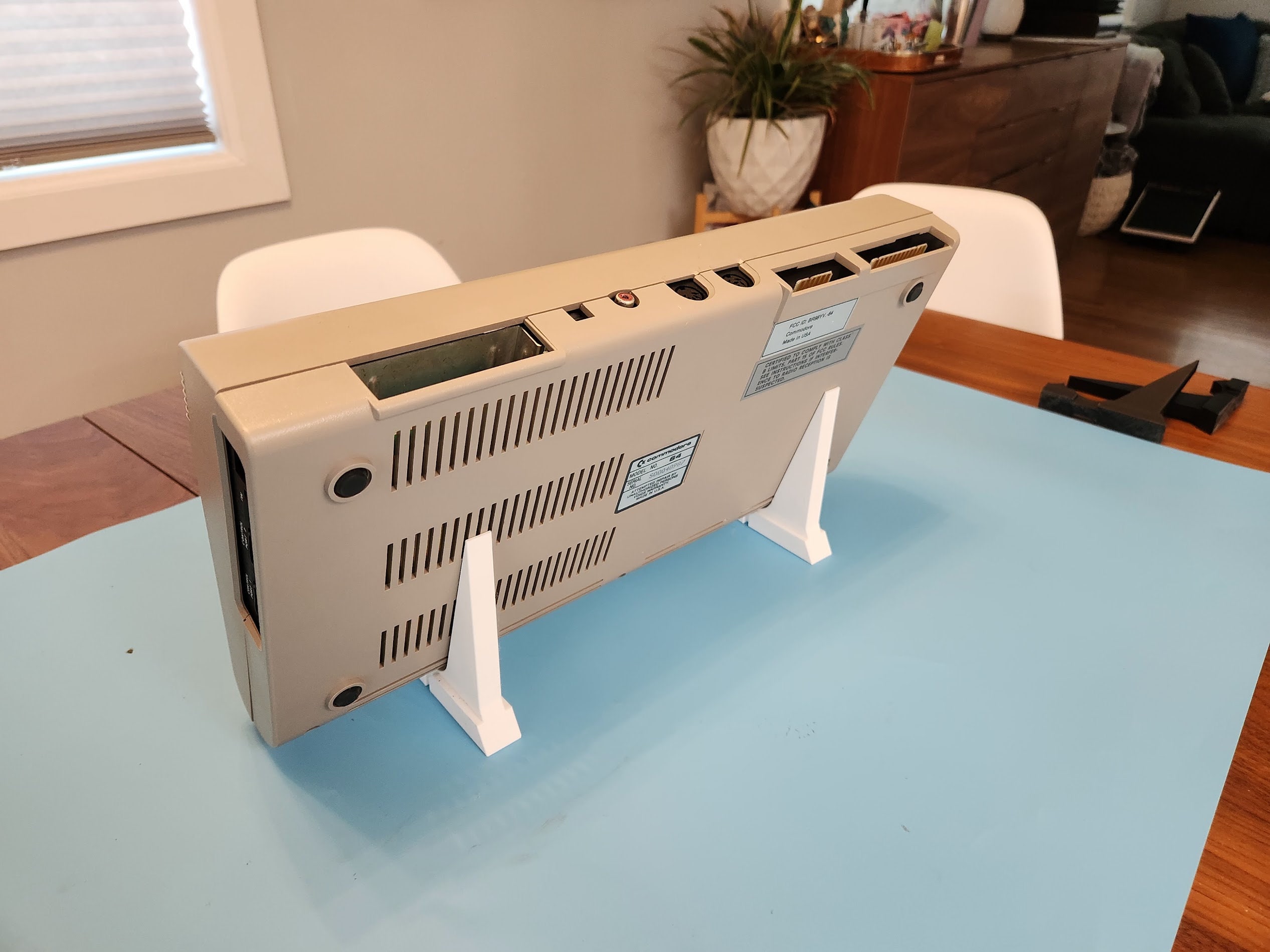 Commodore 64 Breadbin Display Stand 3D Printed - Etsy