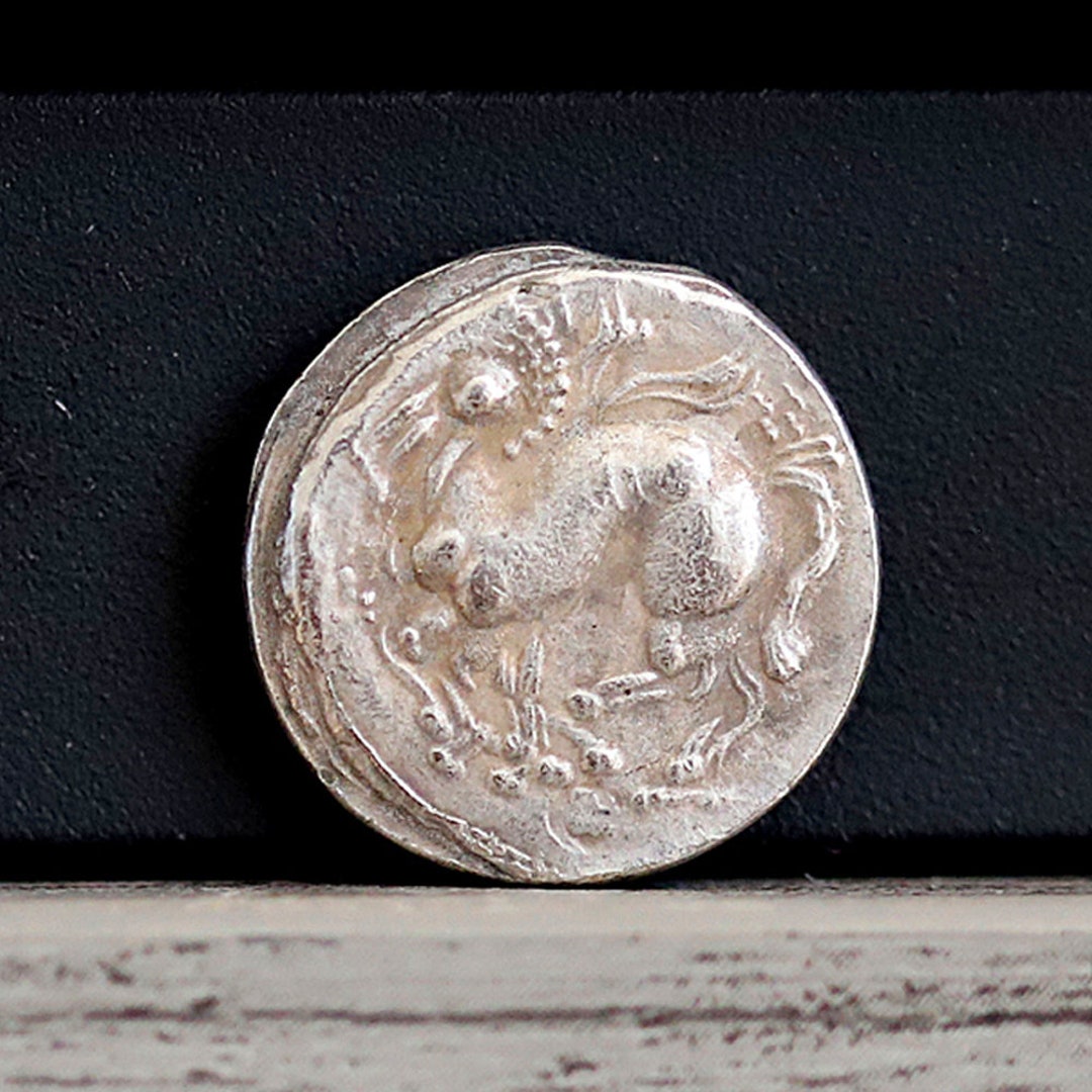 300-200 BC Small Ancient Greek Coin Head of Zeus Silver - Etsy