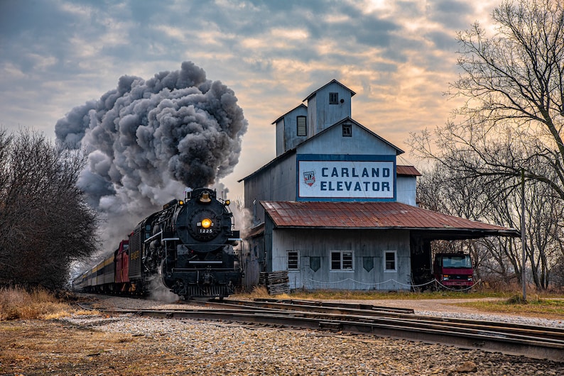 Pere Marquette 1225 at Carland Elevator - Etsy