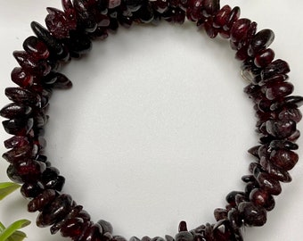 Garnet Gemstone Bracelet Memory Wire Bracelet January Birthstone - Etsy