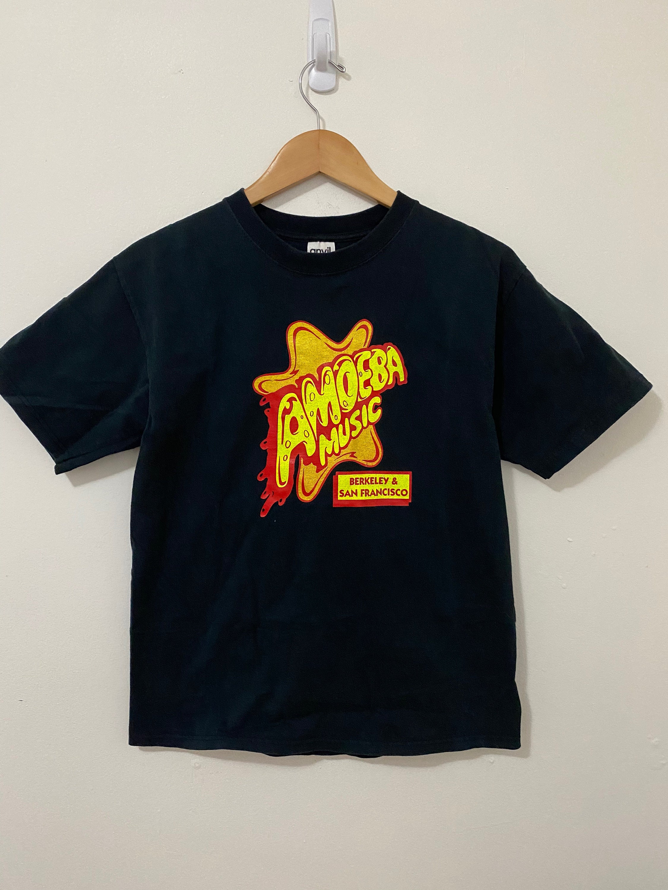 Amoeba Music Logo