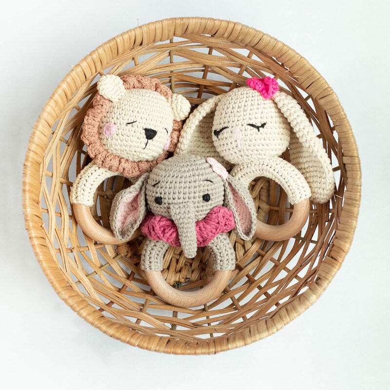 Crochet Baby Gift - 60+ Gift Ideas for 2025