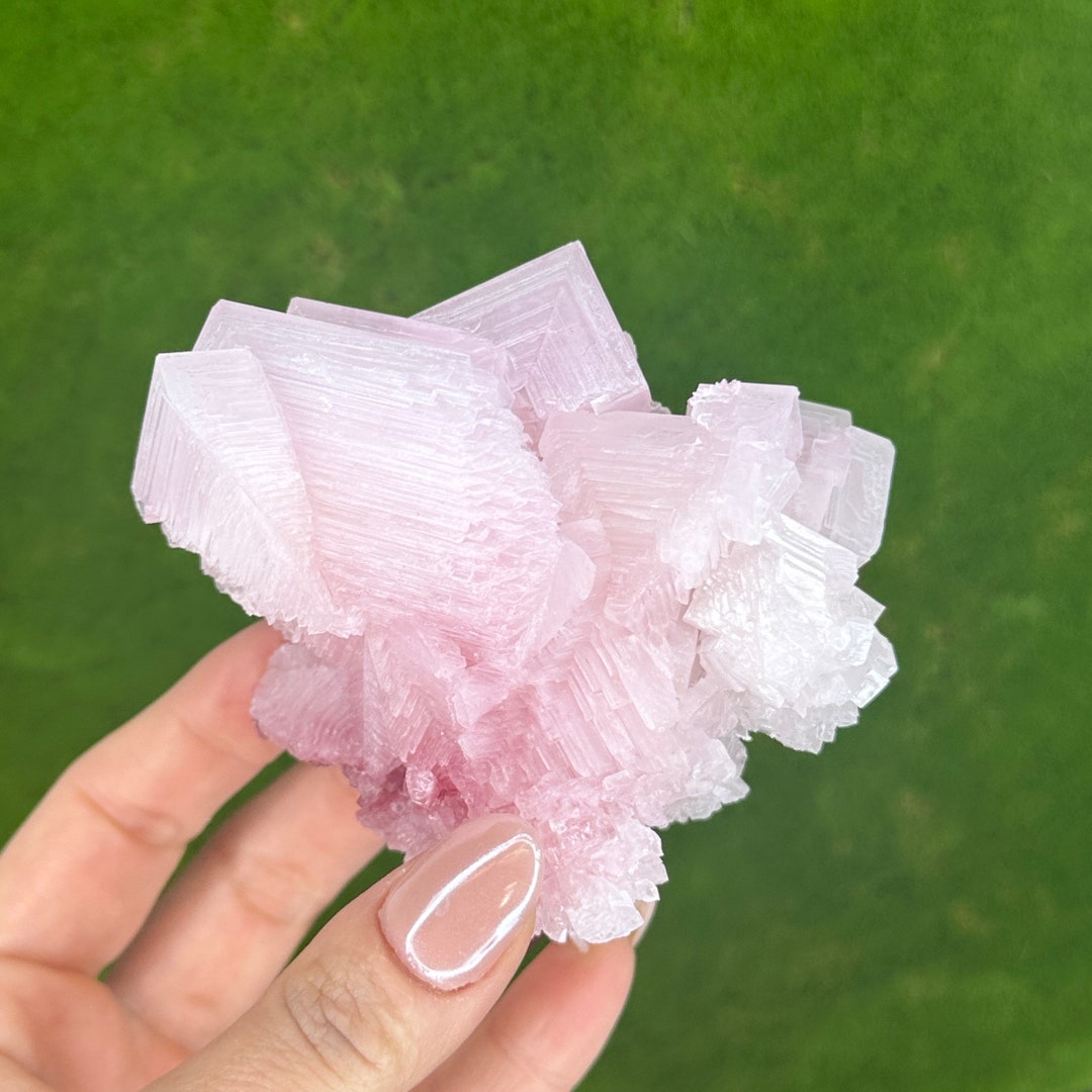 Pink Halite Salt Crystal From Searles Lake, Trona California Natural ...