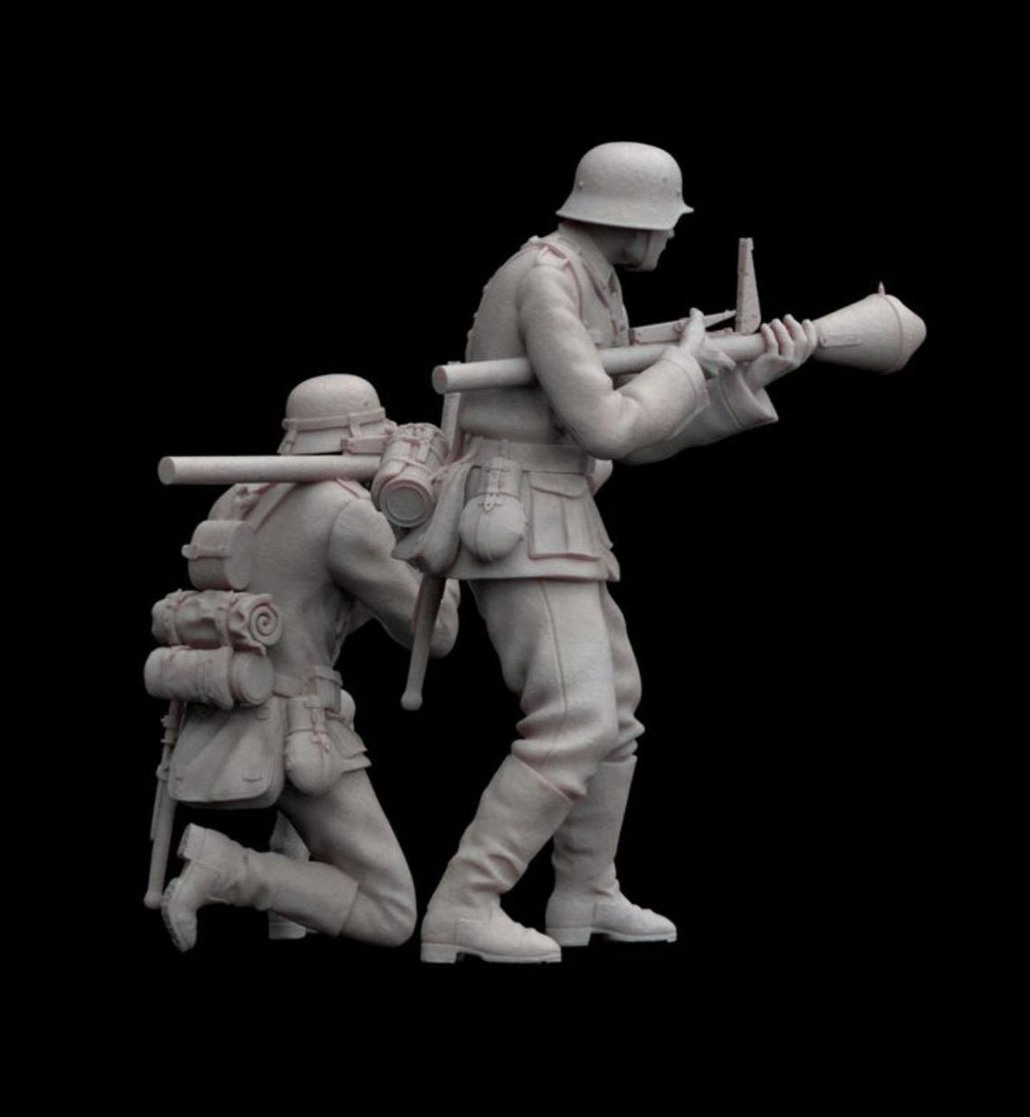 WW2, German Faustpatrone Anti Tank X2 Resin Figure 1/48, 1/35, 1/16 ...