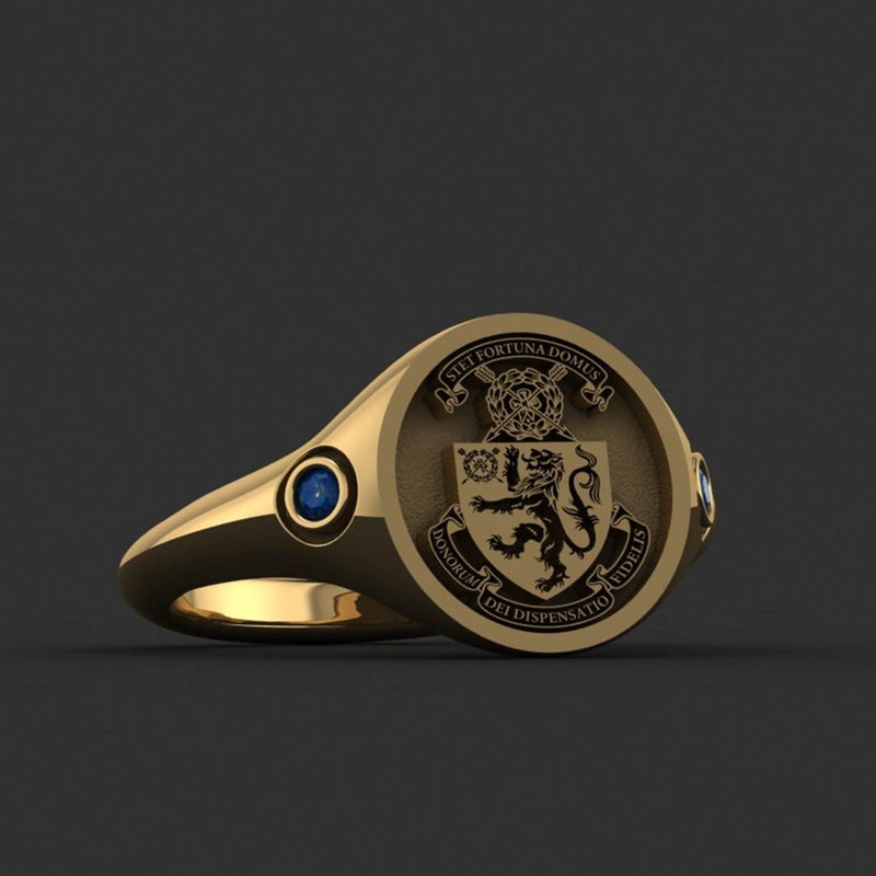Family Crest Ring - Etsy