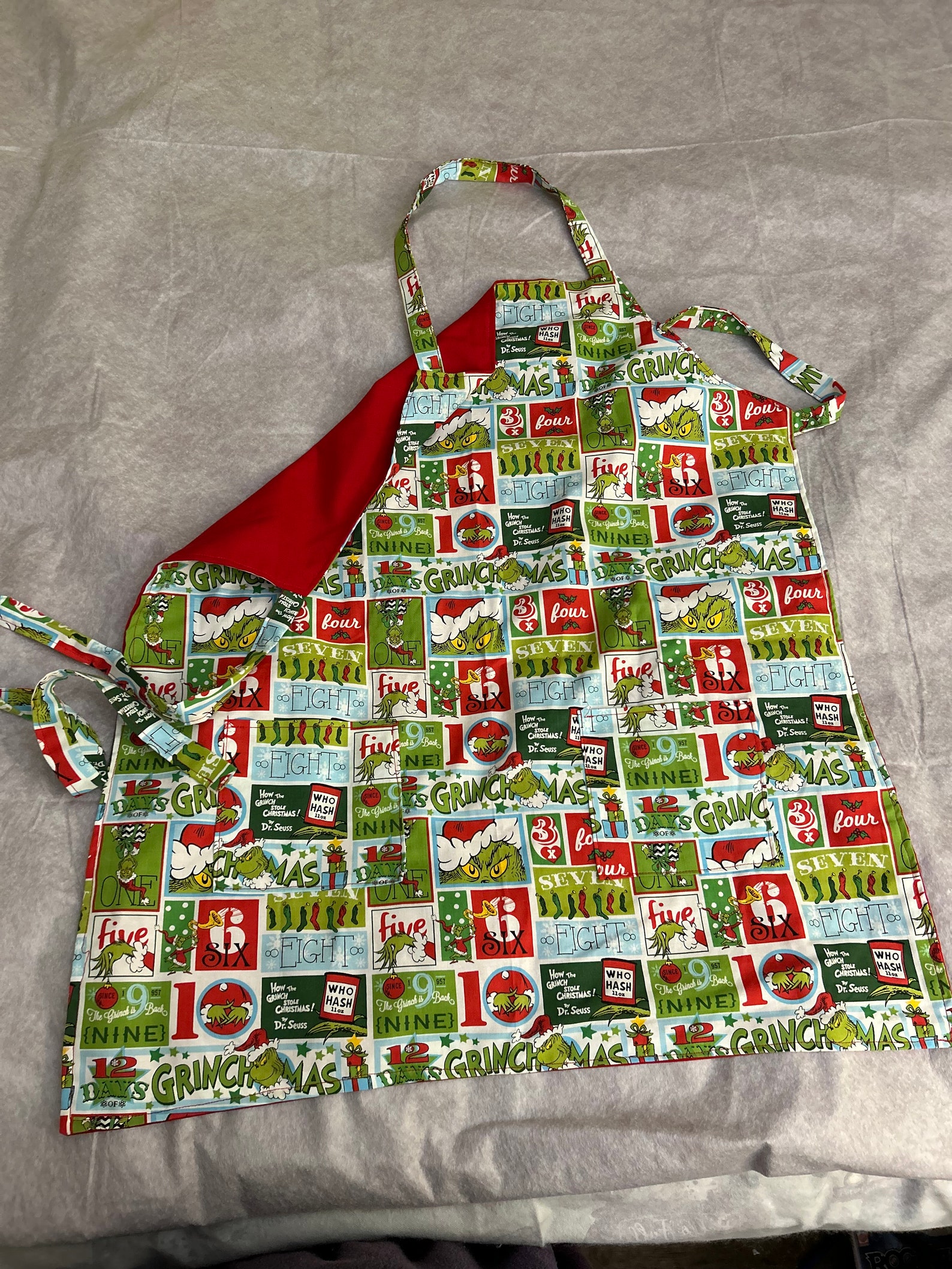 Grinch Apron - Etsy