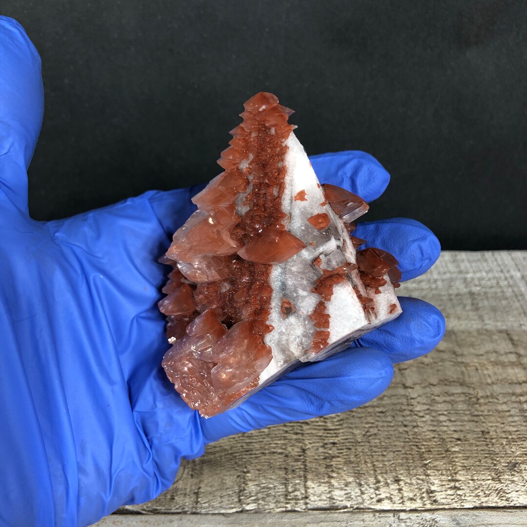181g Red & White Pagoda Calcite Crystal Cluster Specimen Natural ...