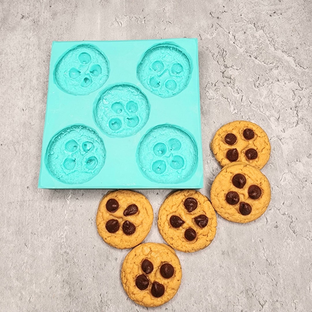 Mini 2-inch Chocolate Chip Cookies 5-cavity Silicone Mold for Wax Melt Making, Candle Embeds ...