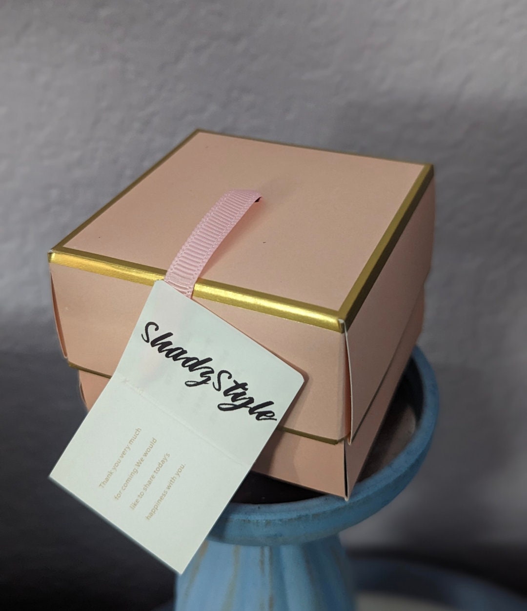 Classy & Fun Gift Box With a 3D Flower - Etsy