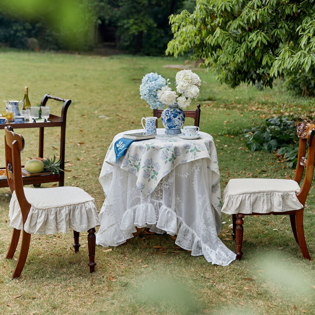 Trendy Magnolia Spring Dawn Tablecloth, Lightly Waterproof Dining Decor ...