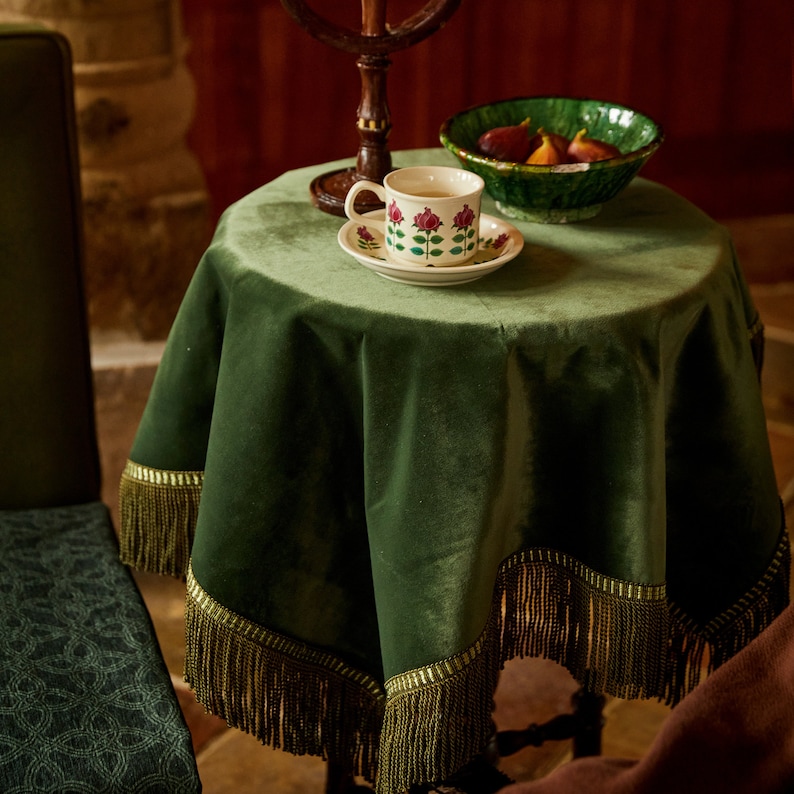 Retro Nostalgia Dark Green Side Table Coverluxury Solid Table - Etsy